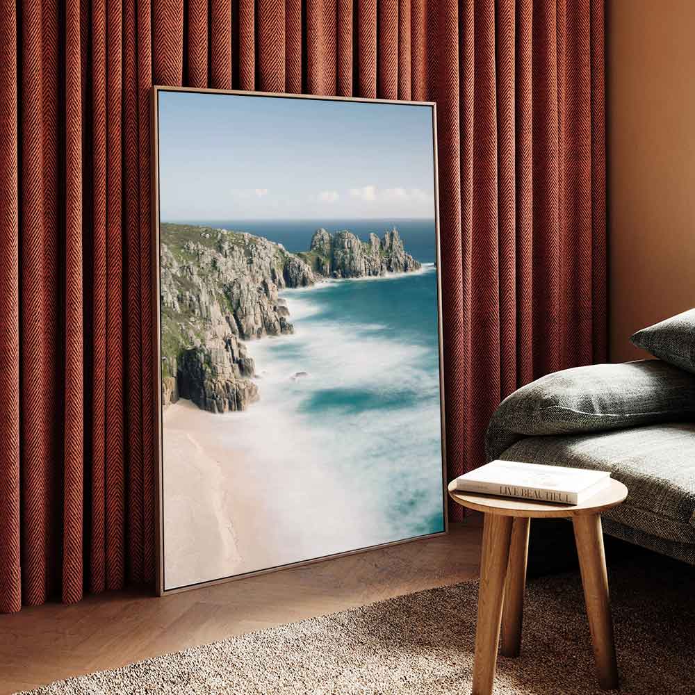 Tranh Coast - xoxo print